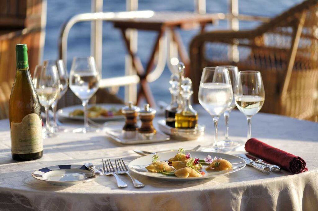 Yacht for sale: CHRISTINA O - Morley Yachts